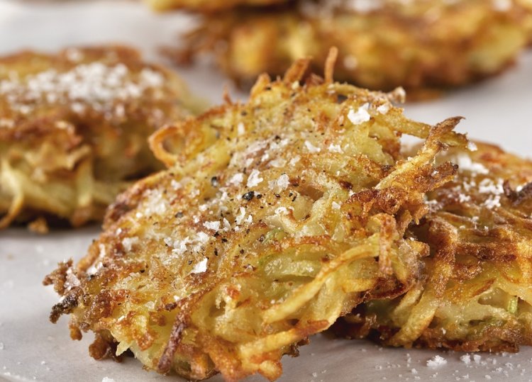 Crisp potato hash browns | KitchenAid Australia