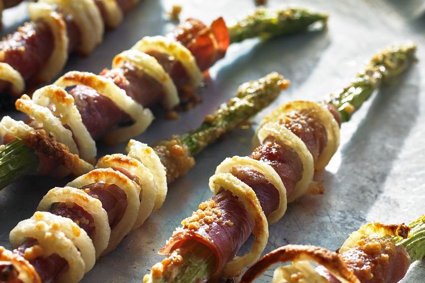 Twisted Asparagus Wraps | KitchenAid Australia