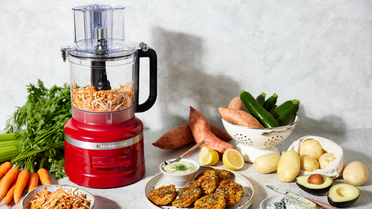 Can You Use a Blender As a Food Processor? | KitchenAid Australia
