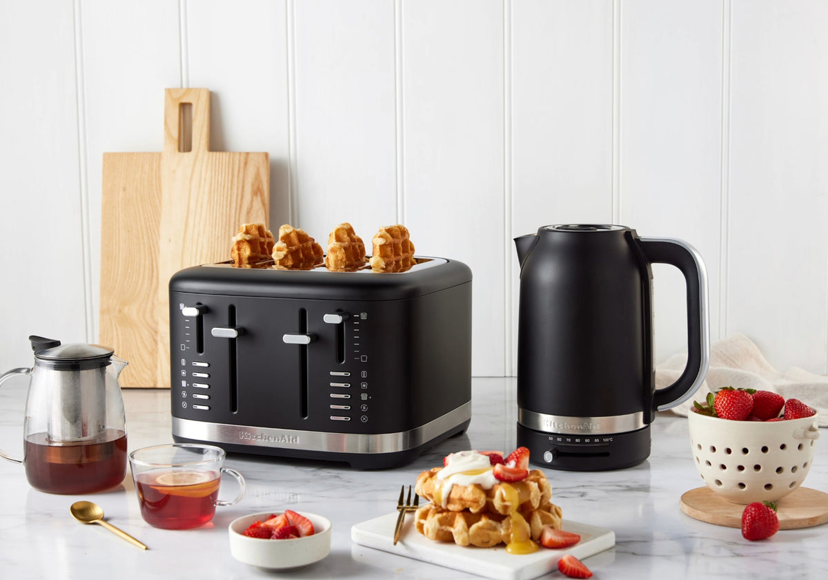 1.7L Variable Temperature Electric Kettle KEK1701 + 4 Slice Toaster KM ...