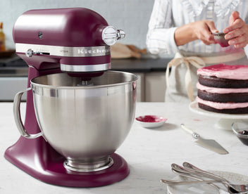 Artisan Tilt-Head Stand Mixer - Beetroot KSM195 | KitchenAid Australia